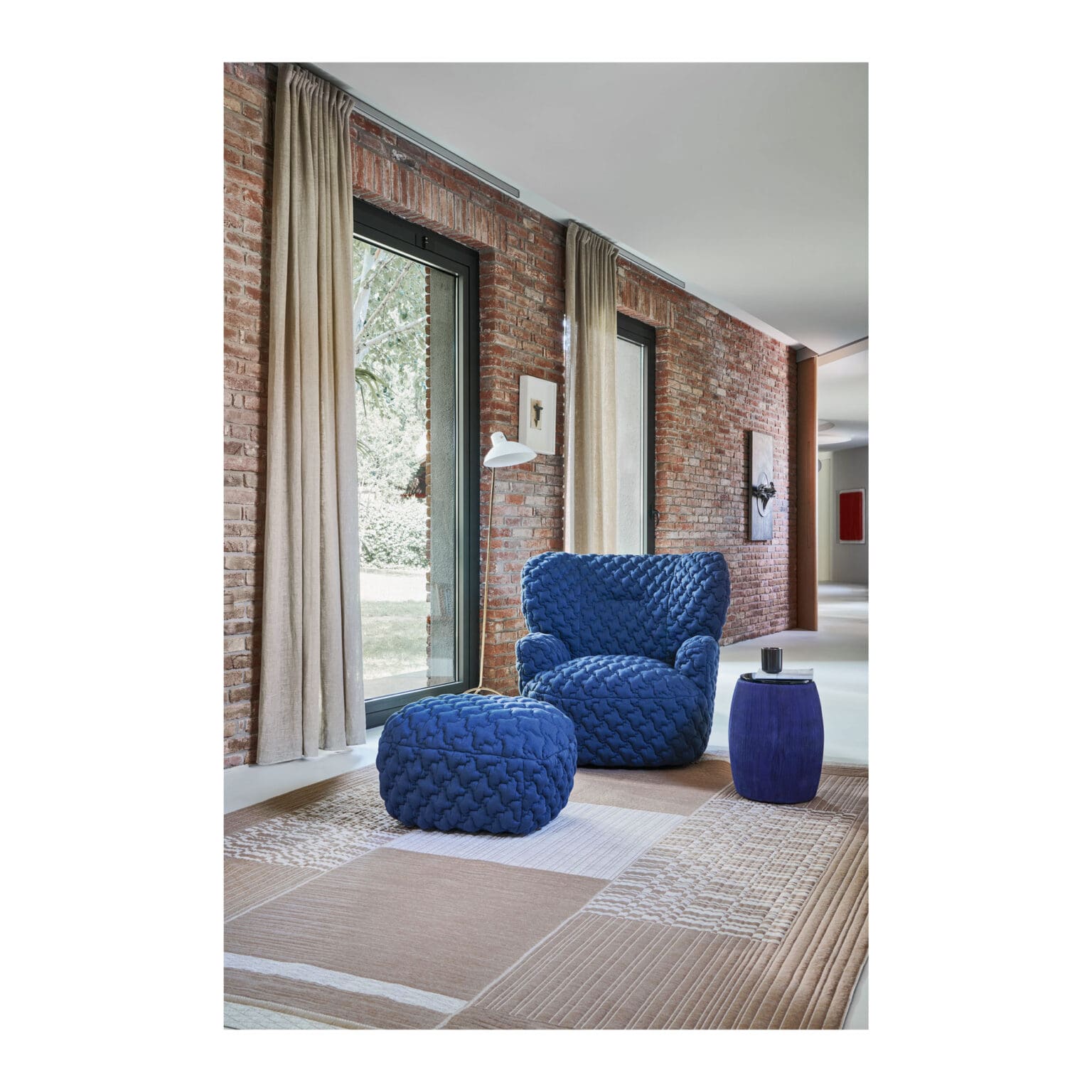 Loll Armchair | ANIBOU