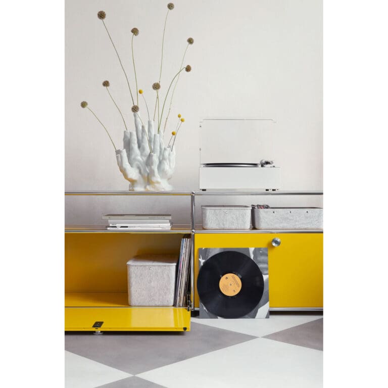 USM Haller Media O2 | ANIBOU